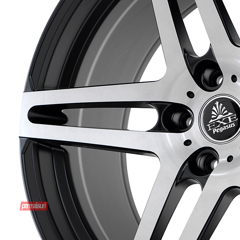 Permaisuri | RAVE - RW5 | Matt Black Face Brush 22