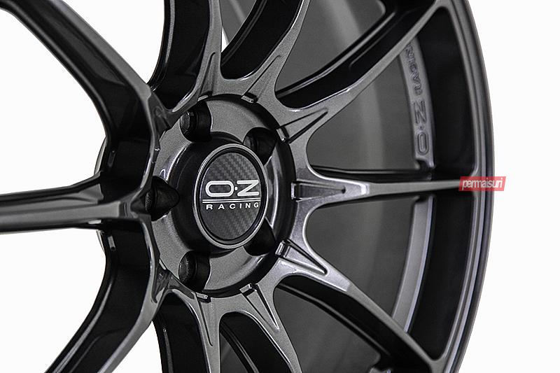 Permaisuri | OZ Racing - Hyper GT HLT | Star Graphite 20