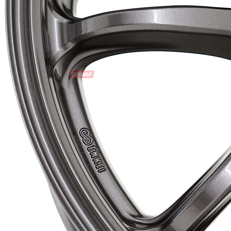 Permaisuri | Enkei - PF09 | Dark Silver 18
