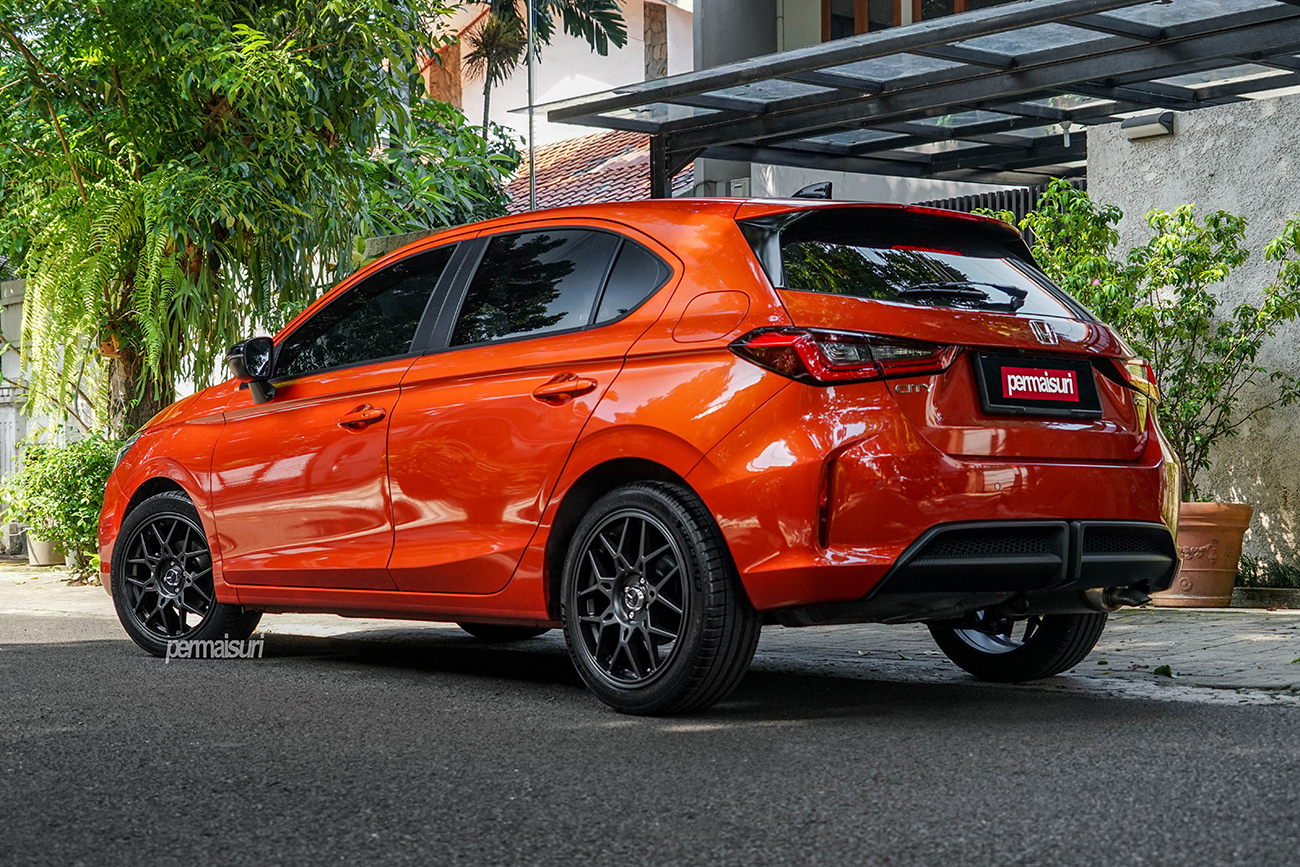 Permaisuri | Enkei Performance PDC on Honda City Hatchback