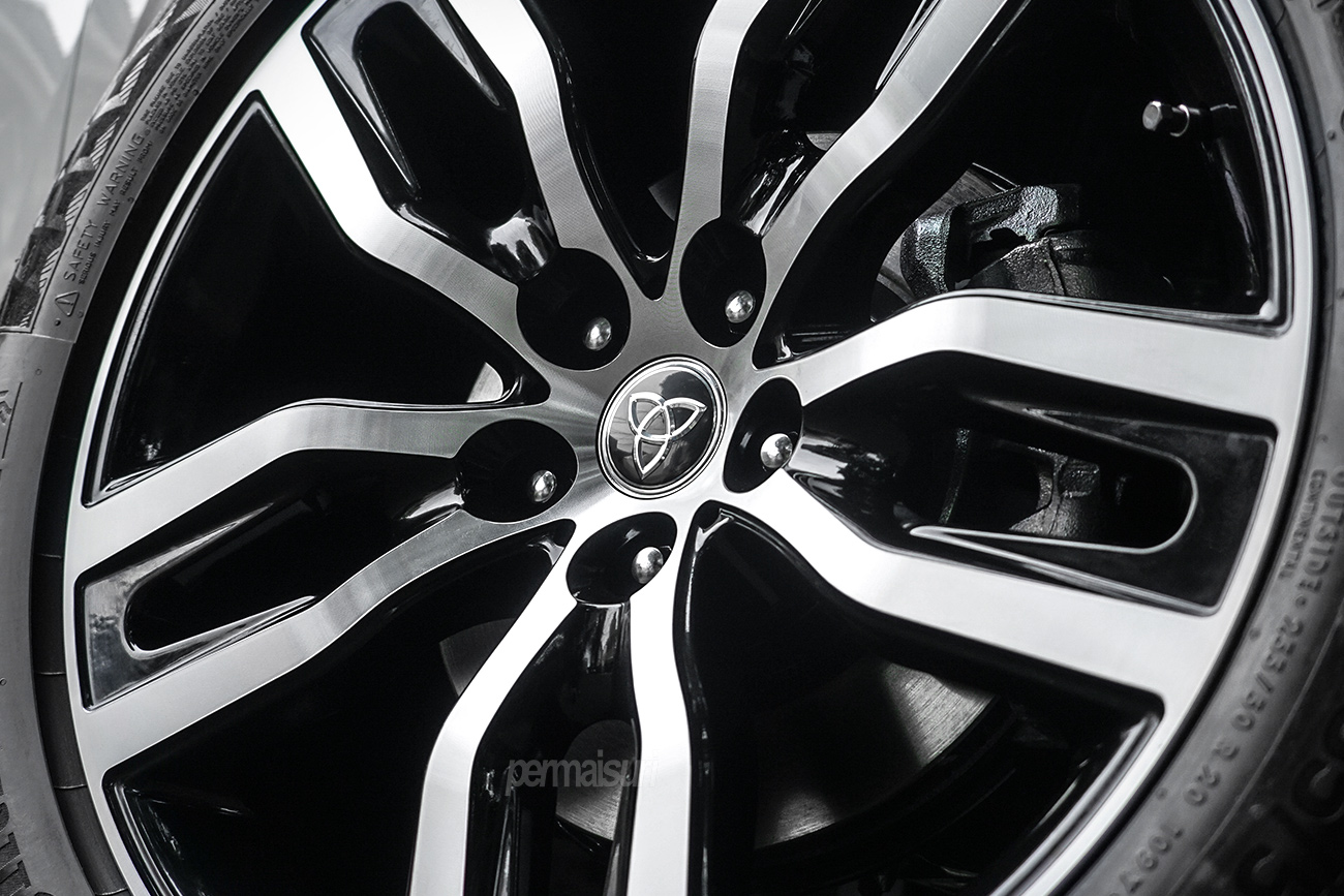 Permaisuri | RAV Predator with Honda CR-V Turbo