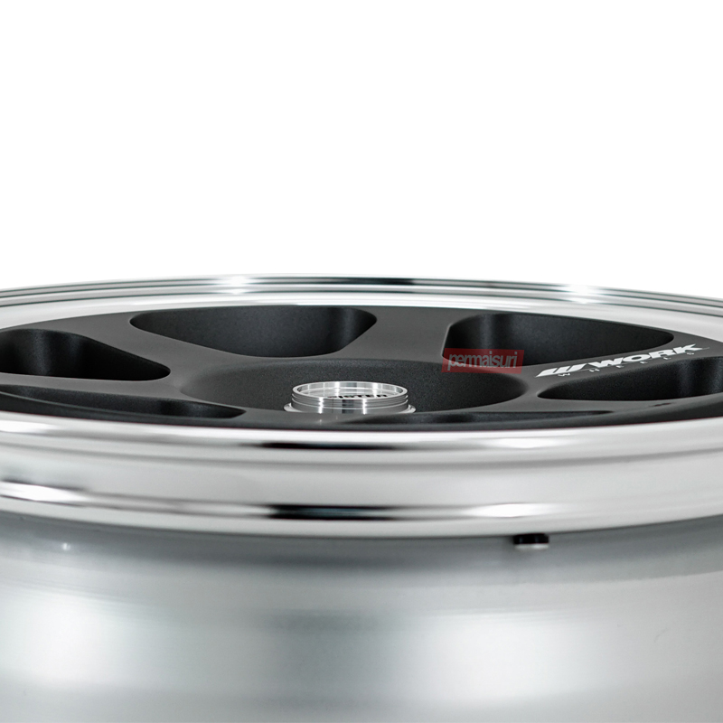 Permaisuri | WORK - Meister L1 3P | Matt Gunmetal 19