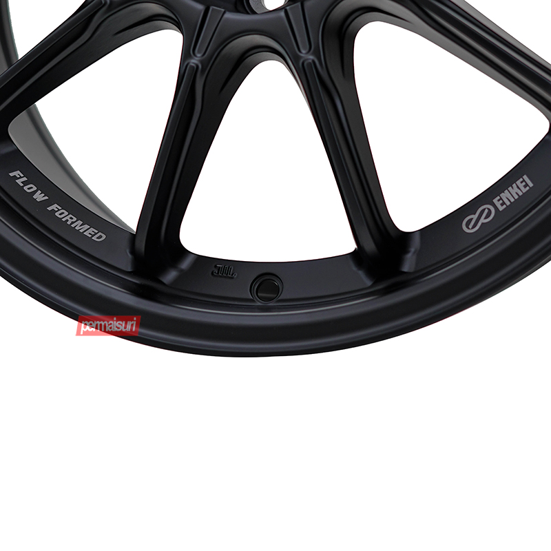 Permaisuri | Enkei - FC02 | Black 17