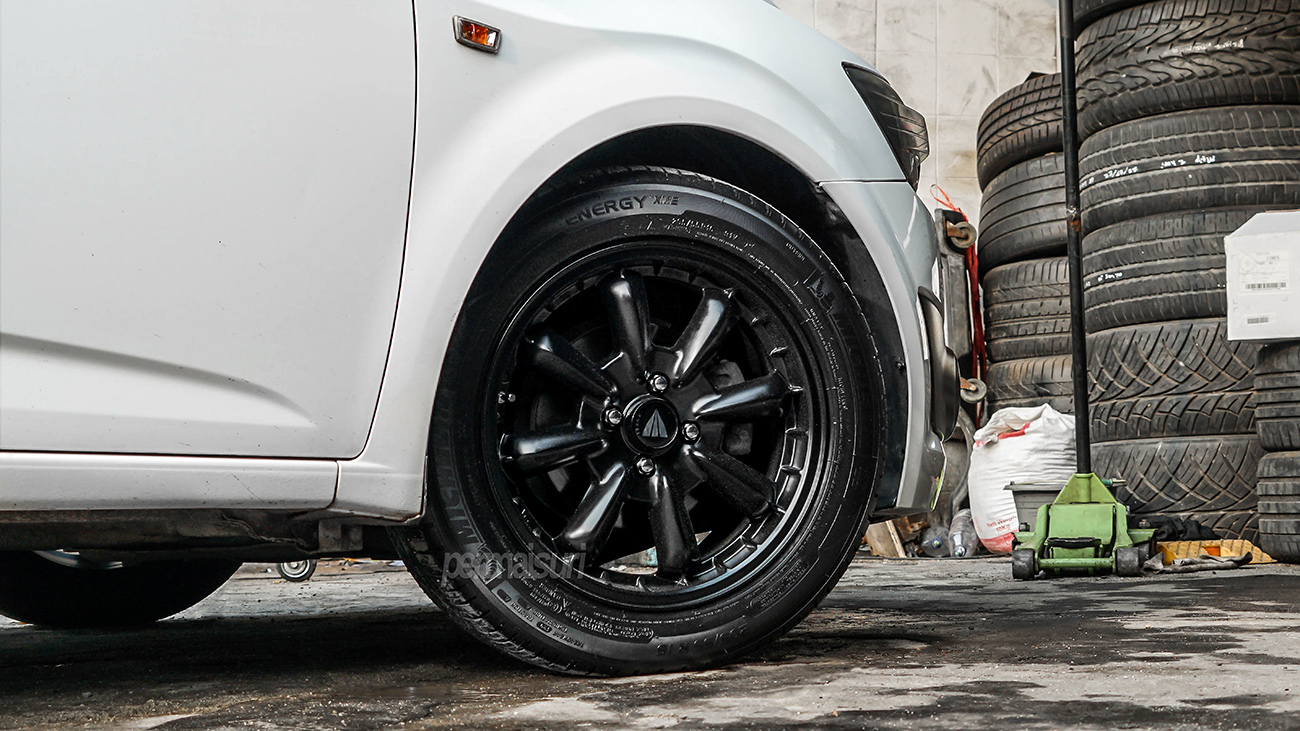 Permaisuri | Enkei Classic Compe with Chevrolet Aveo