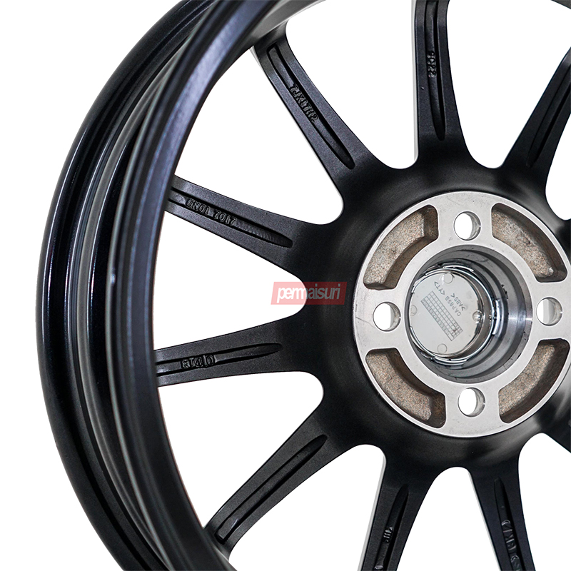 Permaisuri | Enkei - SC22 | Gloss Silver 17