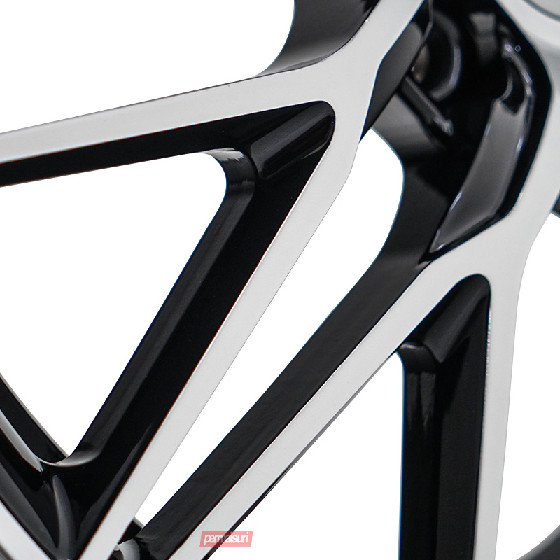 Permaisuri | Facewheels - FW1802 | Gloss Black Machined Face 18