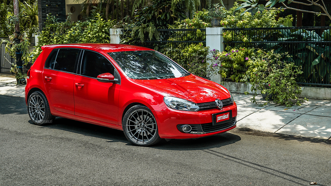 Permaisuri | Enkei Tuning Series FC01 with Volkswagen Golf MK VI
