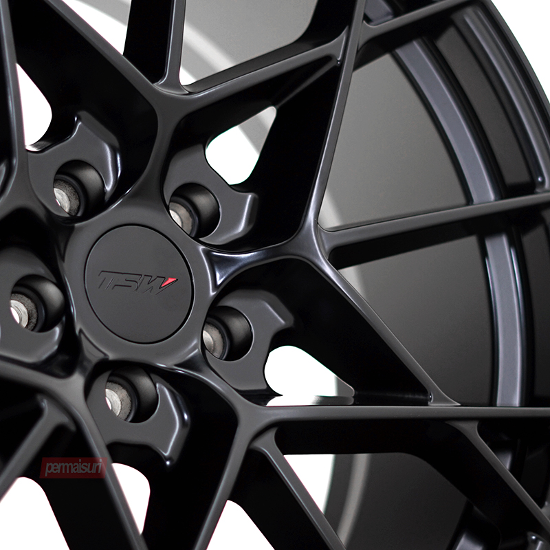 Permaisuri | TSW - Sector | Semi Gloss Black 20