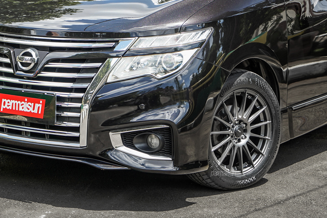 Permaisuri | KONIG Rennform with Nissan Elgrand