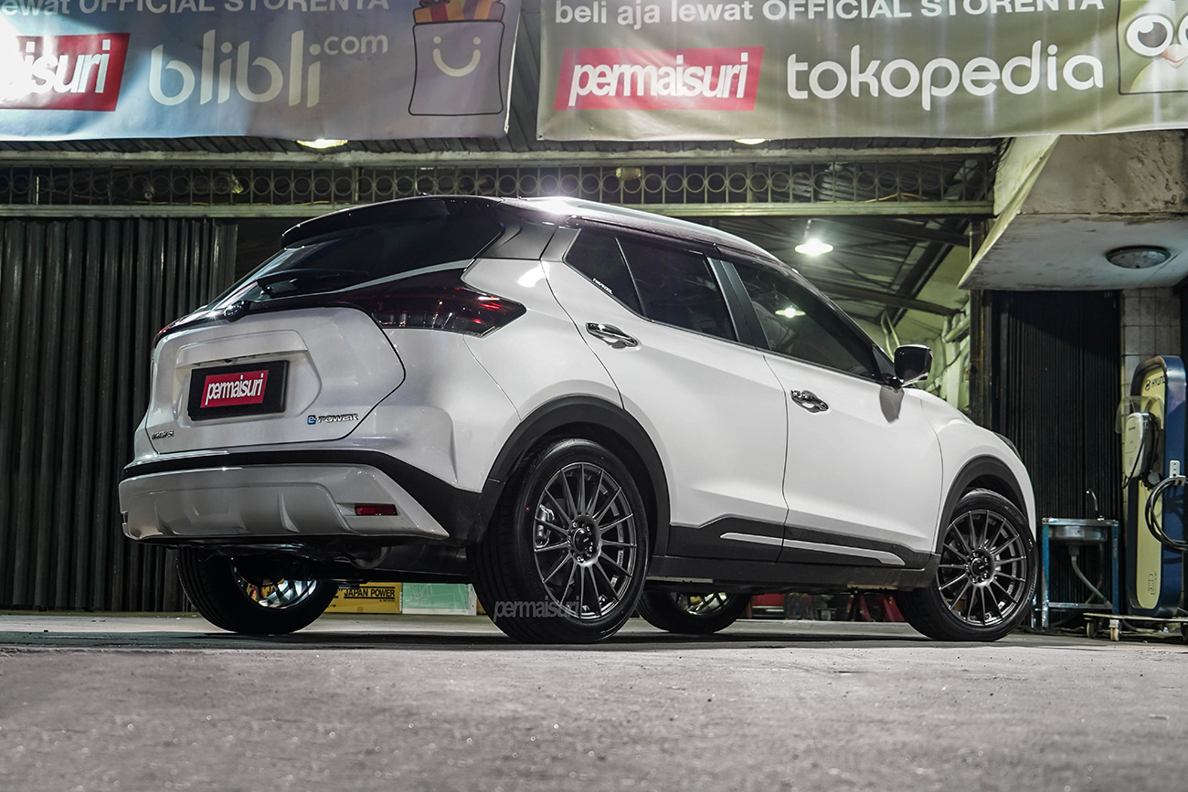 Permaisuri | KONIG Rennform with Nissan Kicks
