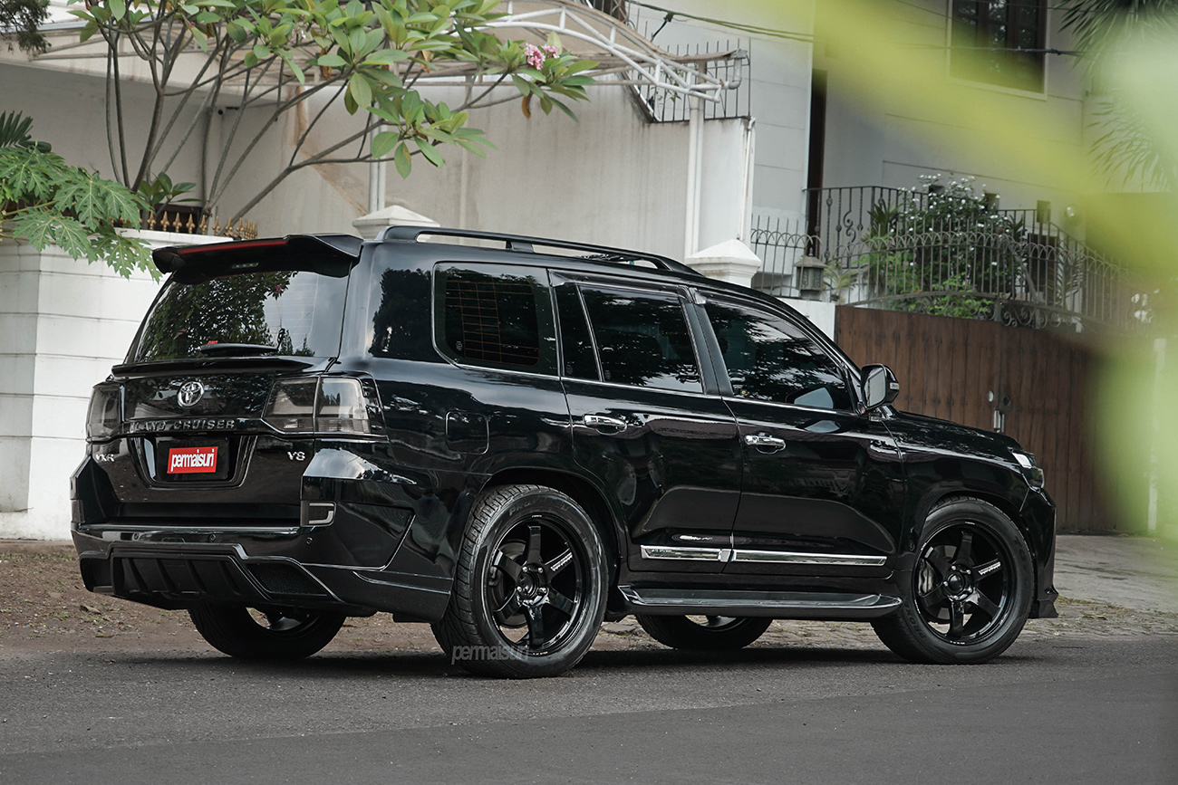 Permaisuri | Rays Volk Racing TE37 Ultra Large PCD M-Spec with Toyota ...