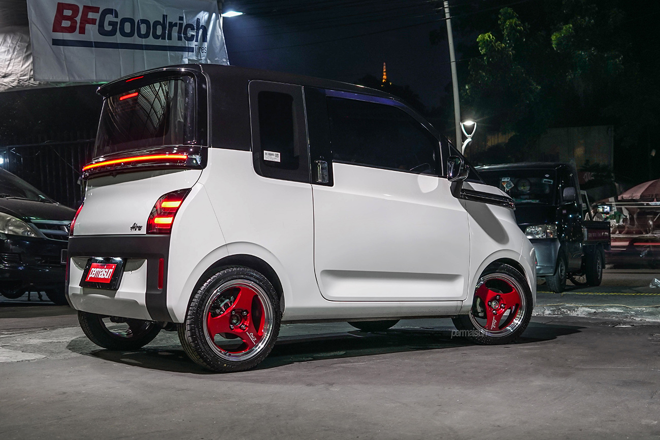 Permaisuri | Yokohama Wheels Advan Racing ONI 2 with Wuling Air ev