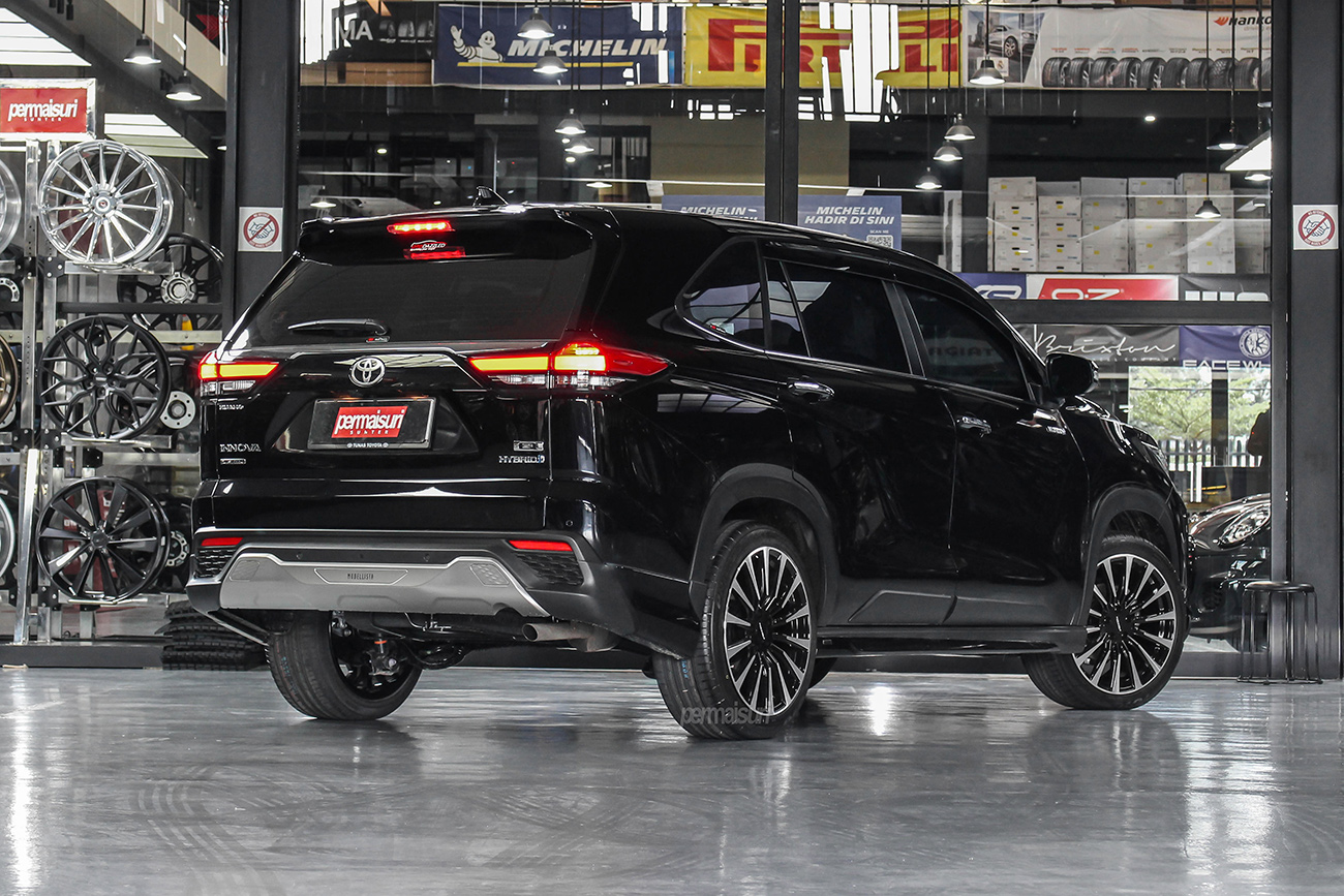 Permaisuri | RAVE Stark II with Toyota Innova Zenix