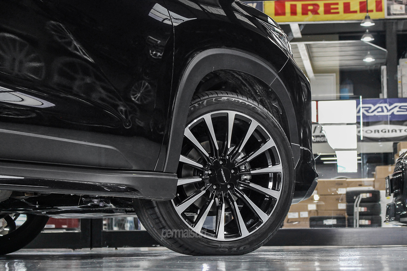 Permaisuri | RAVE Stark II with Toyota Innova Zenix