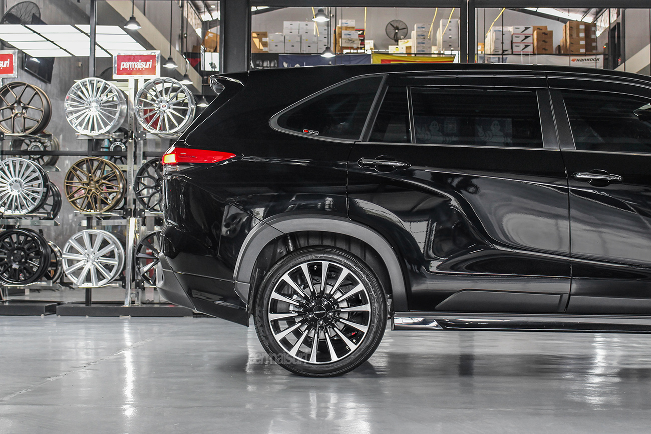 Permaisuri | RAVE Stark II with Toyota Innova Zenix