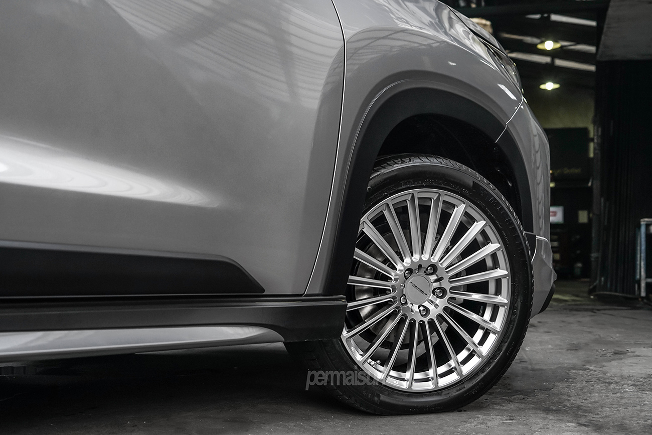 Permaisuri | Facewheels Razor with Toyota Innova Zenix