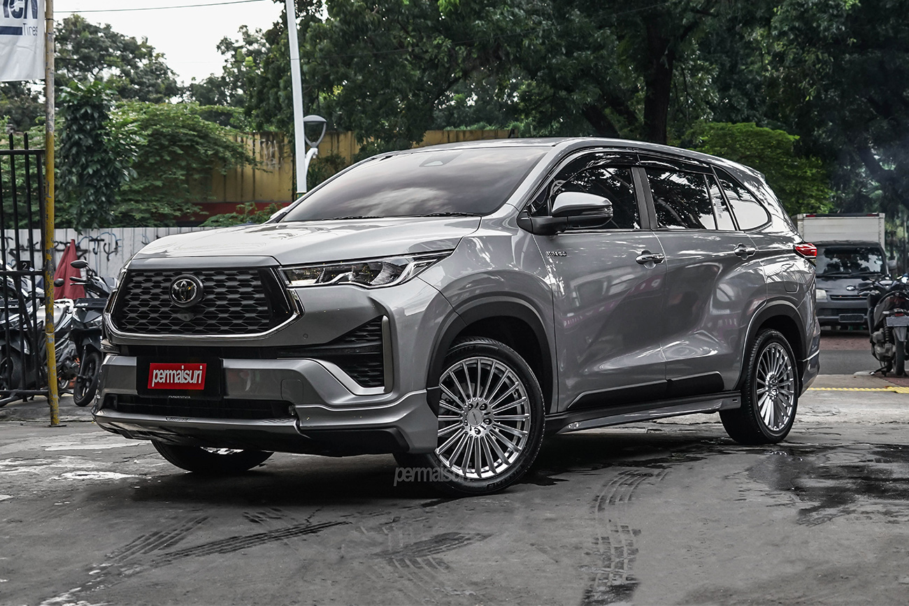 Permaisuri | Facewheels Razor with Toyota Innova Zenix