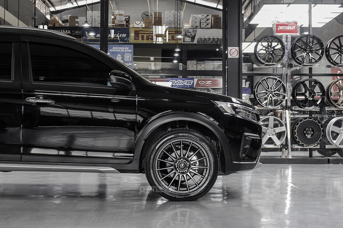 Permaisuri | KONIG Rennform with Honda BR-V