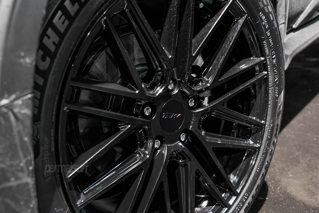 Permaisuri | TSW Pescara with Toyota Innova Venturer