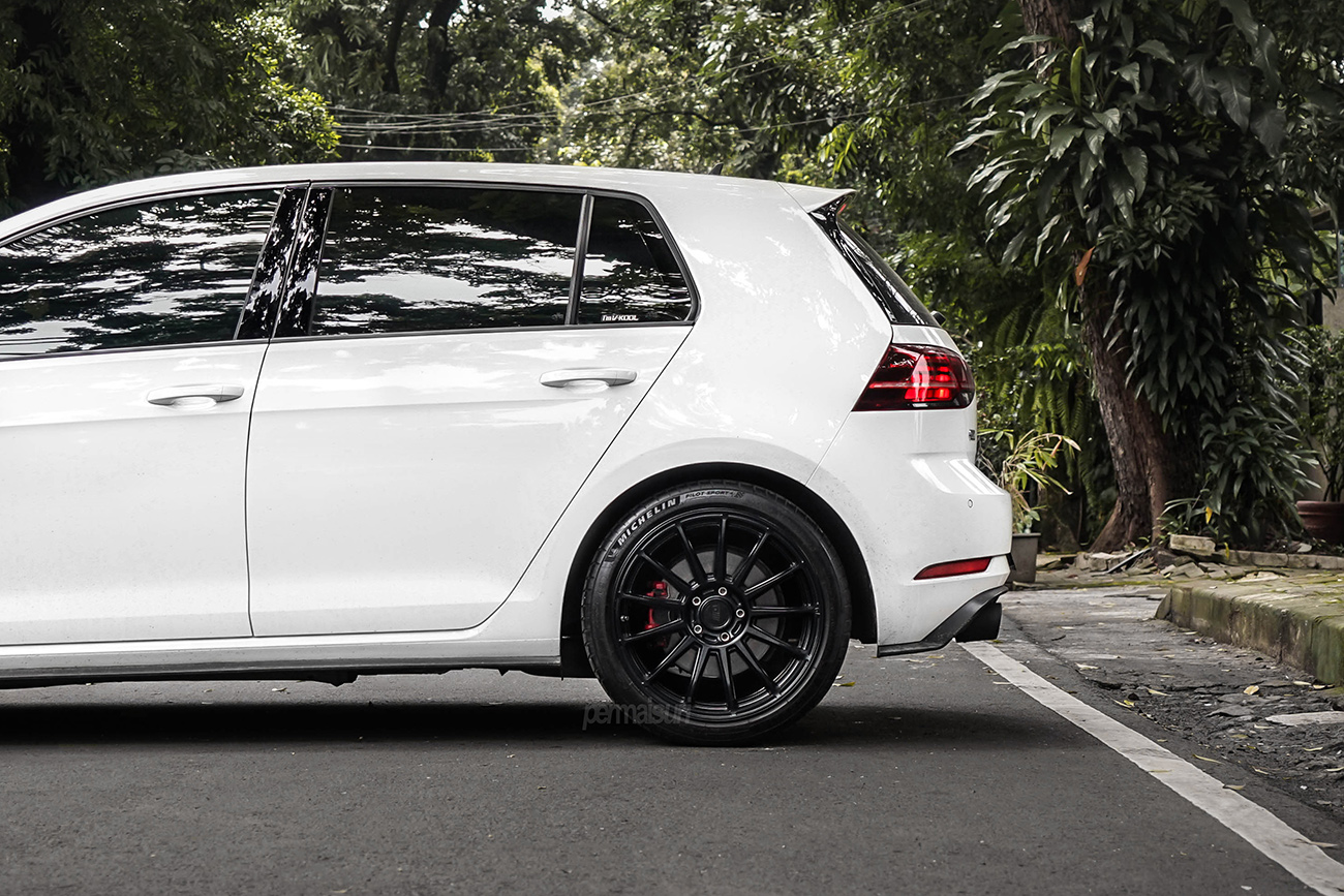 Permaisuri | Motegi Racing Picco with Volkswagen Golf MK VII