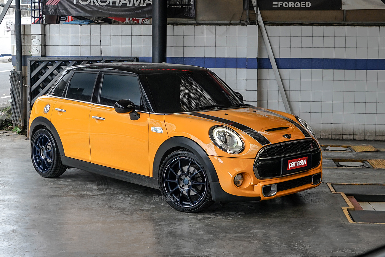 Permaisuri | Rays Volk Racing ZE40 Time Attack III with Mini Cooper F55