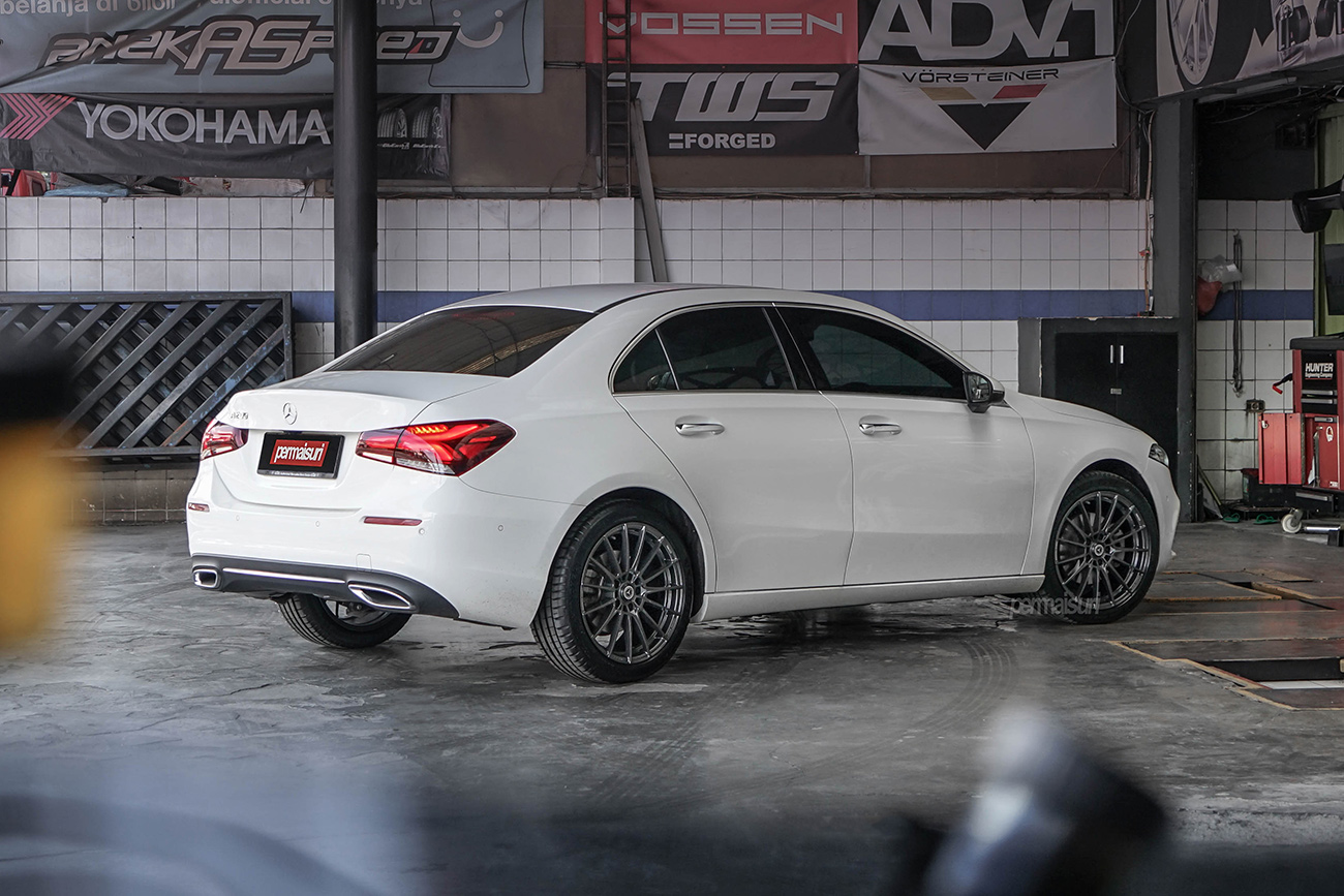 Permaisuri | Enkei Tuning Series FC01 with Mercedes Benz A-Class W177