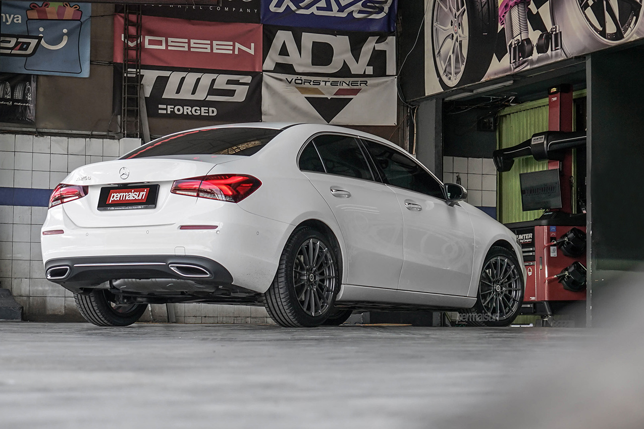 Permaisuri | Enkei Tuning Series FC01 with Mercedes Benz A-Class W177