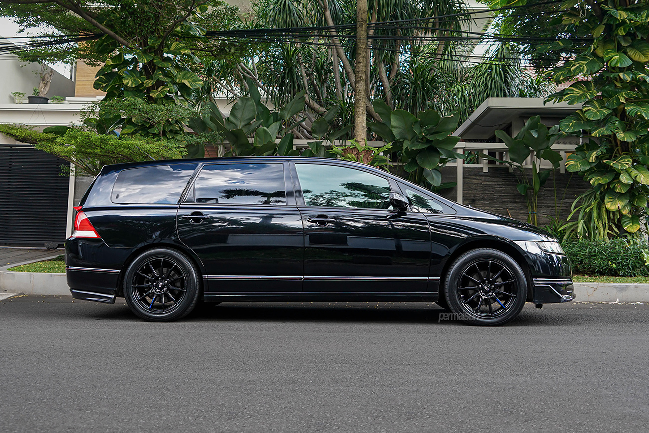 Permaisuri | Enkei Tuning Series SC22 with Honda Odyssey