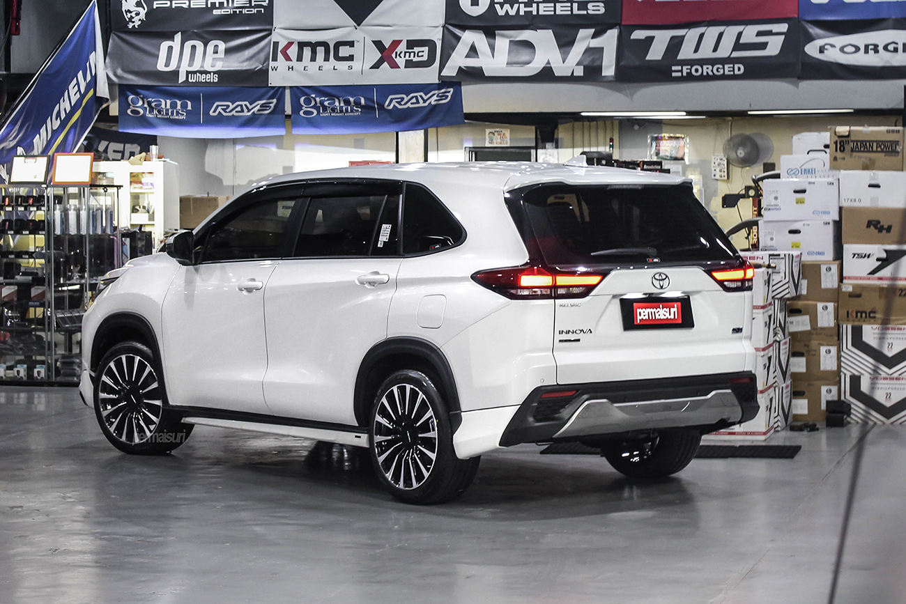 Permaisuri | RAVE Stark II with Toyota Innova Zenix