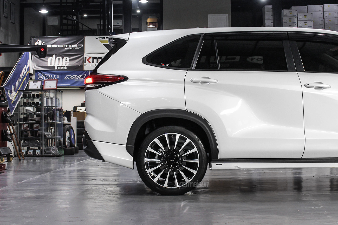 Permaisuri | RAVE Stark II with Toyota Innova Zenix