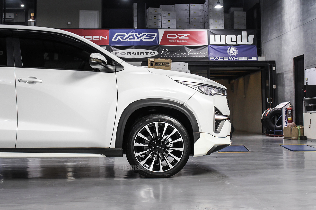 Permaisuri | RAVE Stark II with Toyota Innova Zenix