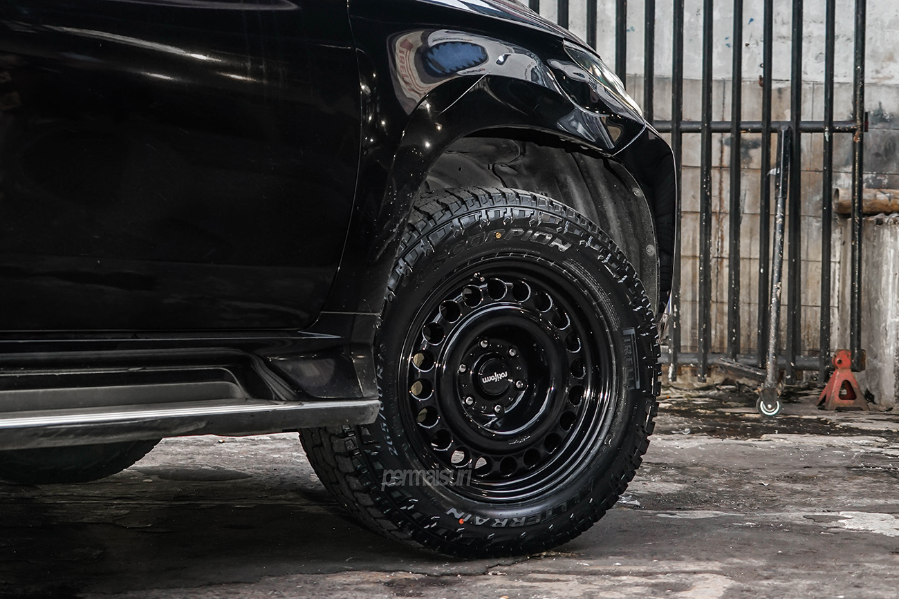 Permaisuri | Rotiform Mono STL with Mitsubishi Pajero Sport