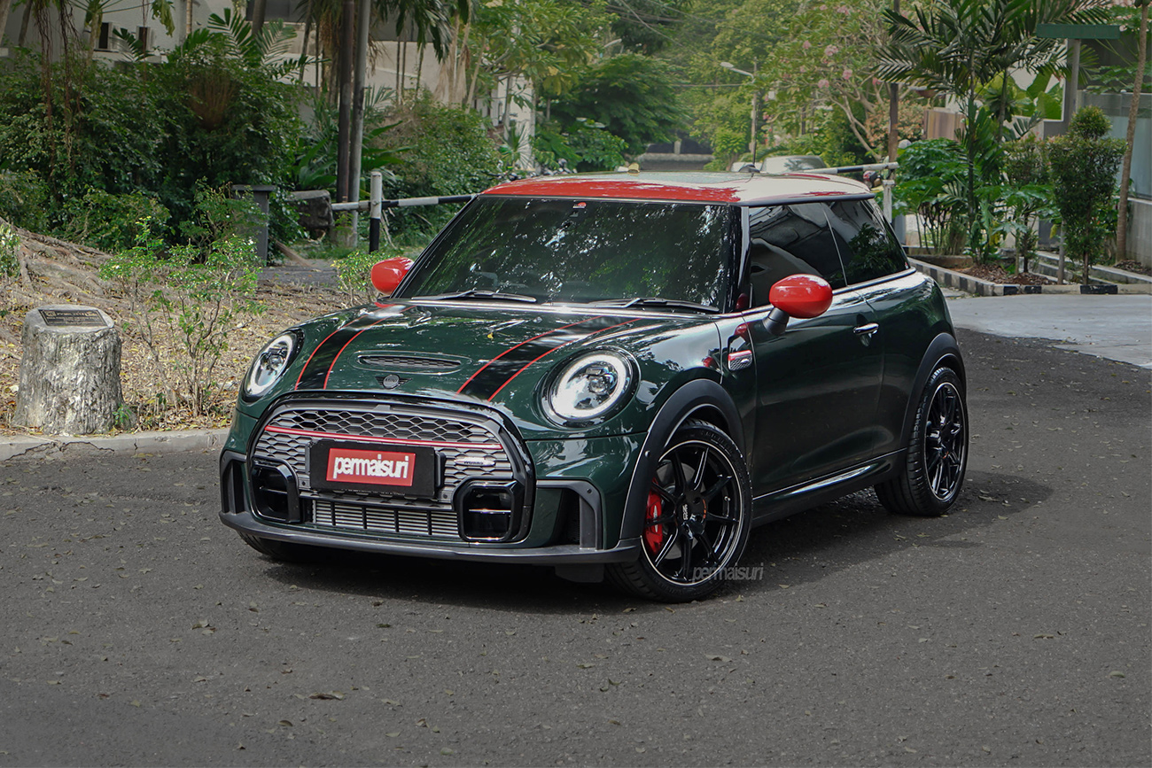 Permaisuri | OZ Racing Veloce Tangerine with Mini Cooper F56