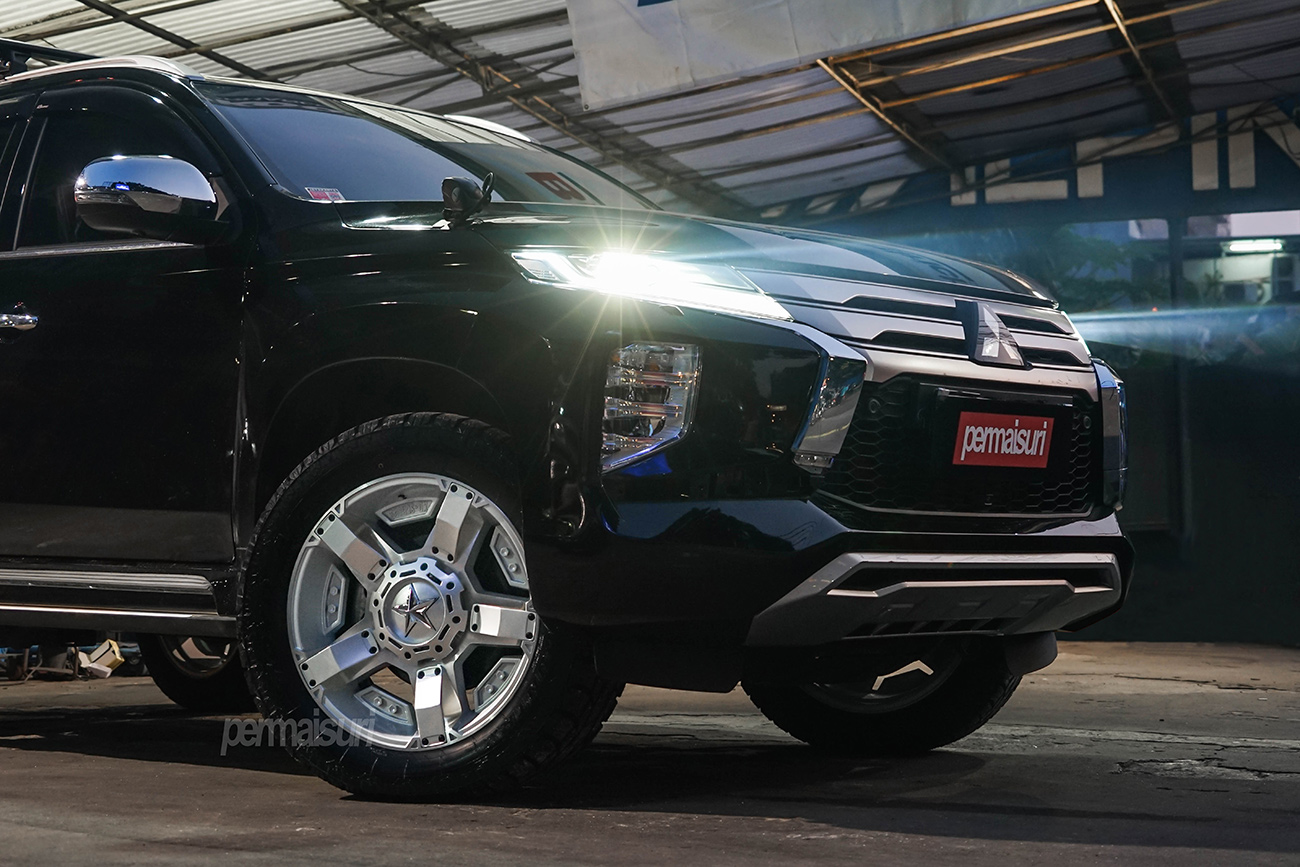 Permaisuri | XD Series Rockstar Argento 168 with Mitsubishi Pajero Sport