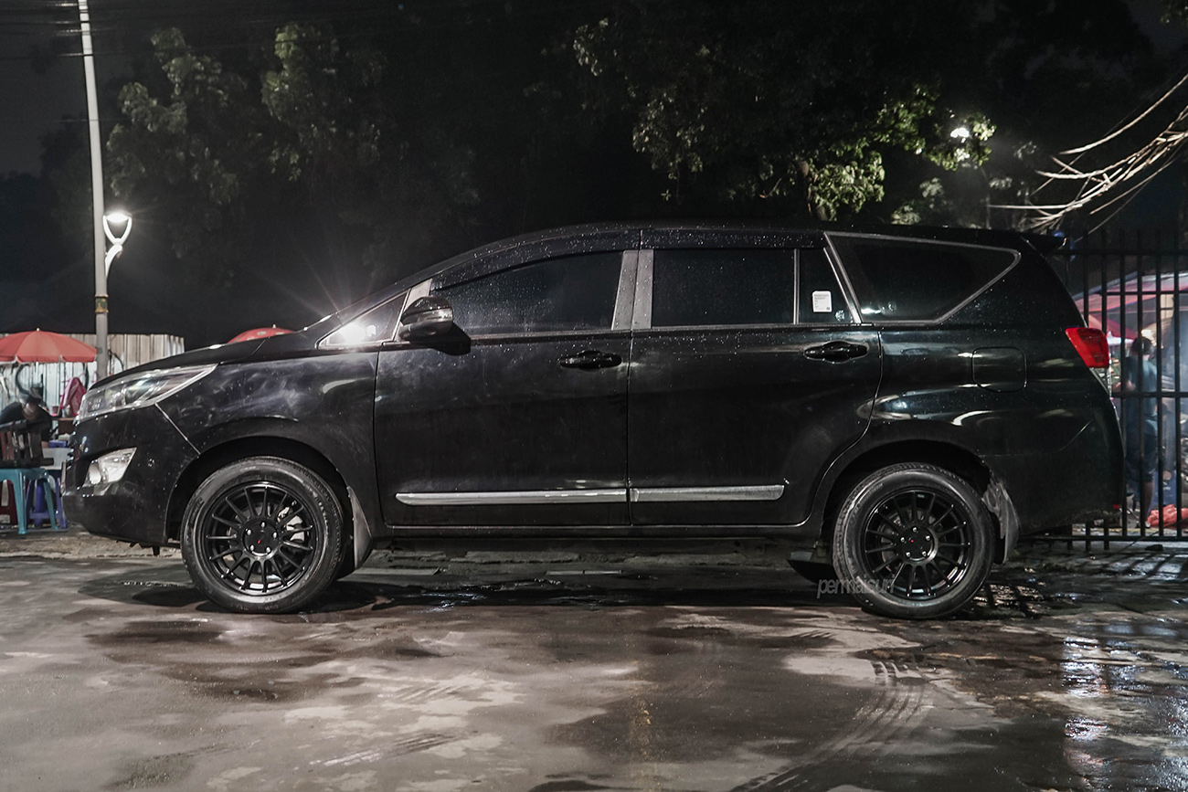 Permaisuri | TSW Paddock with Toyota Innova