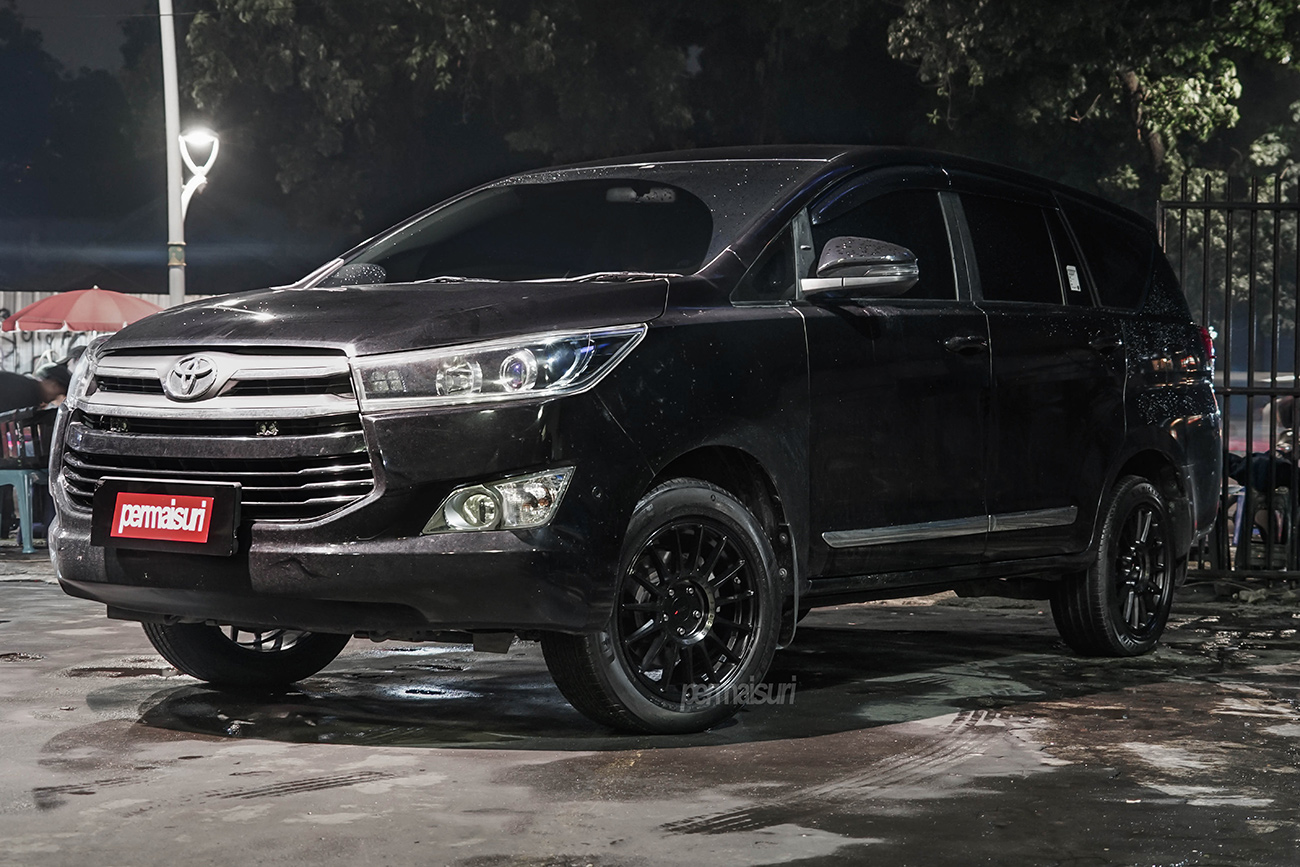 Permaisuri | TSW Paddock with Toyota Innova