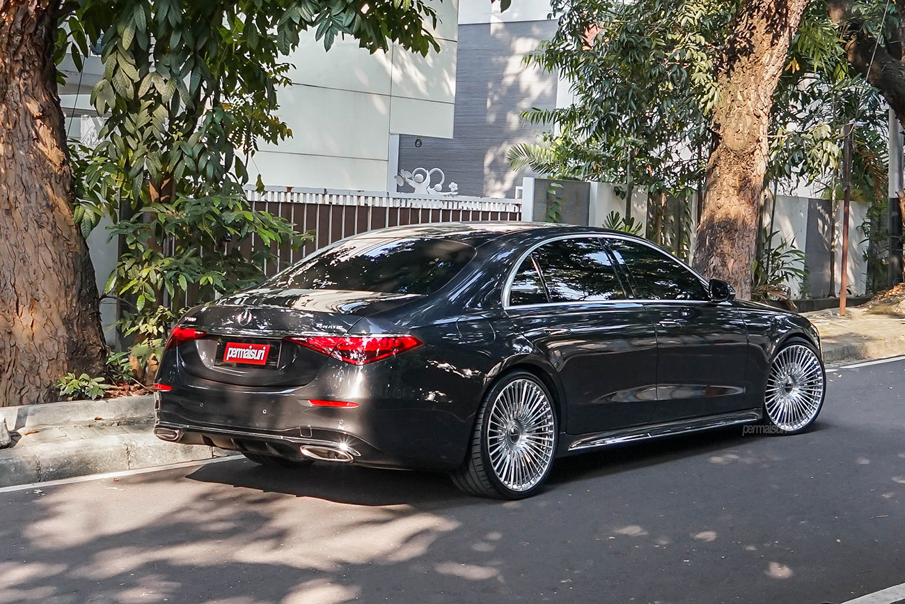 Permaisuri | Brixton LX05 with Mercedes Benz S-Class W223