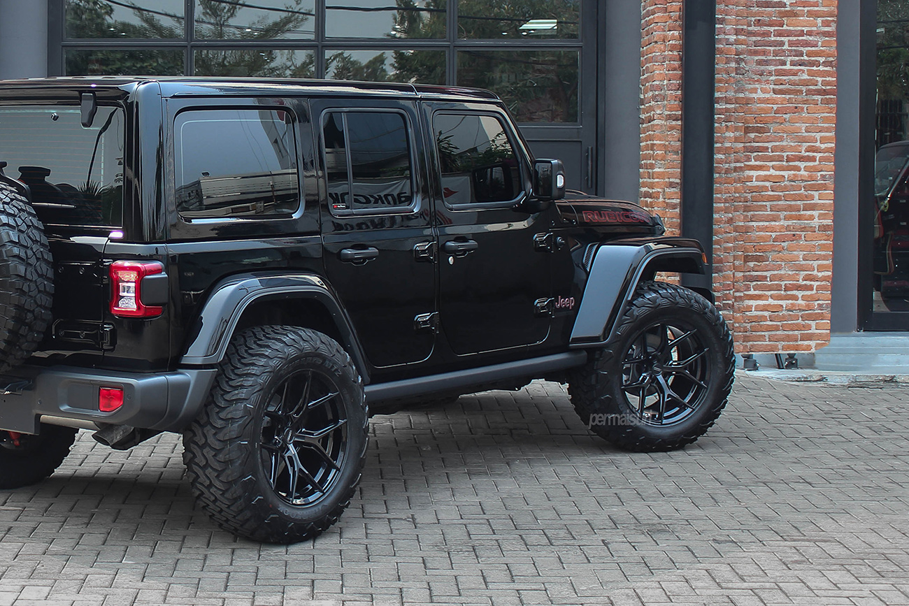 Permaisuri | Vossen HF-5 with Jeep Rubiccon JL