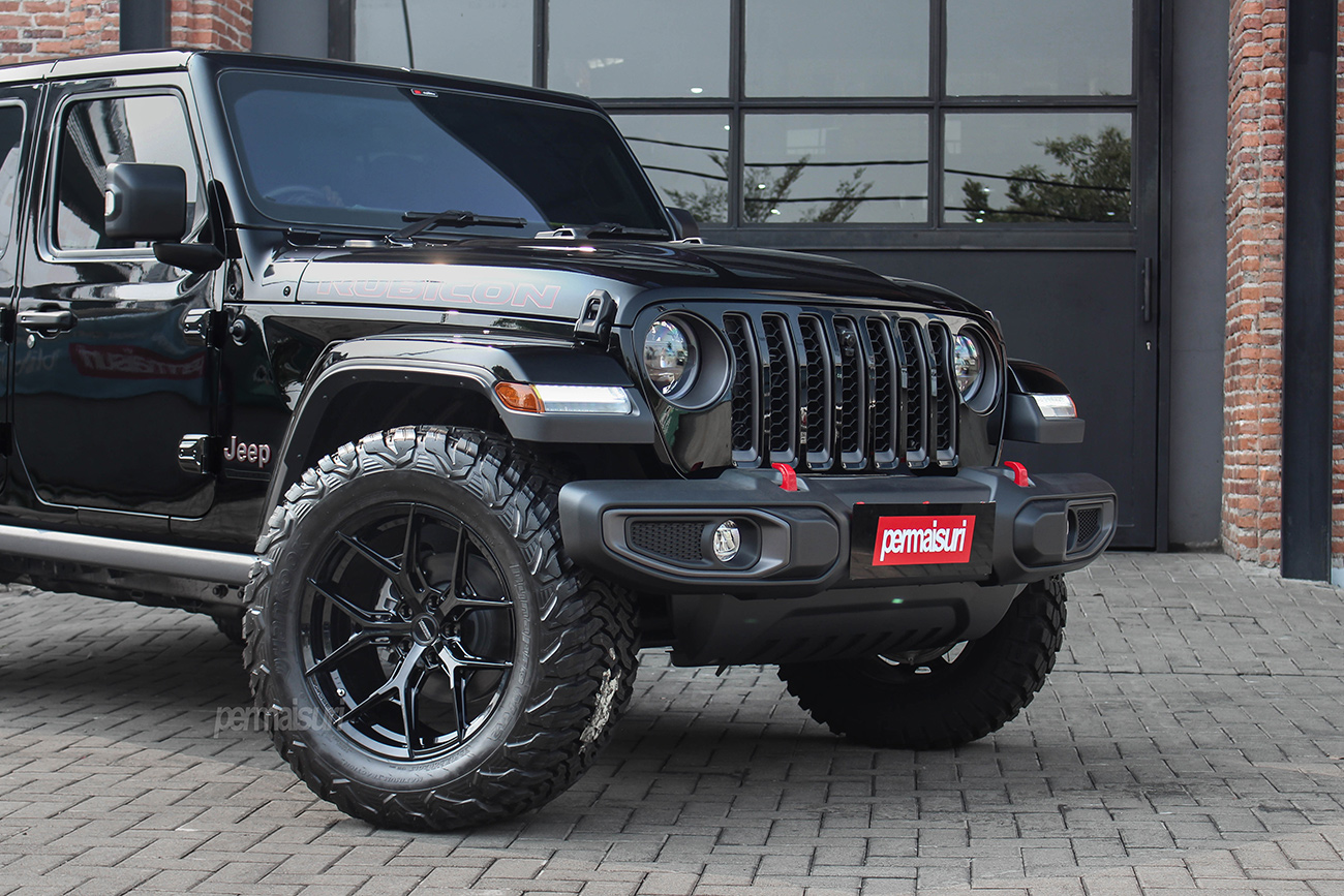 Permaisuri | Vossen HF-5 with Jeep Rubiccon JL