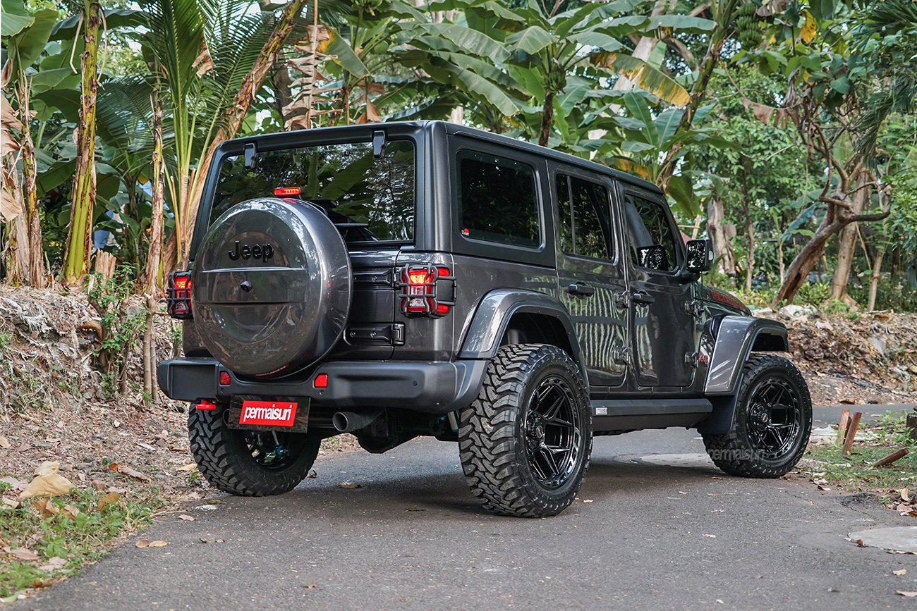 Permaisuri | 4PLAY WHEELS 4P55 with Jeep Rubiccon