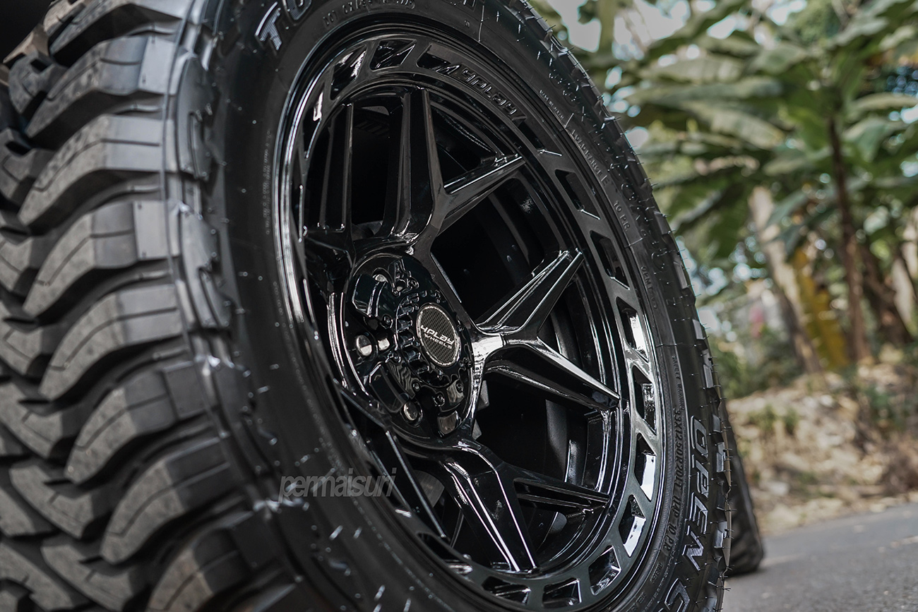 Permaisuri | 4PLAY WHEELS 4P55 with Jeep Rubiccon