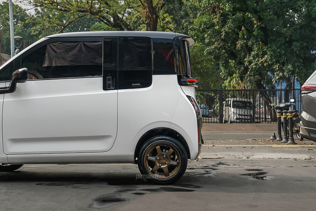 Permaisuri | Rays Volk Racing TE37 with Wuling Air ev