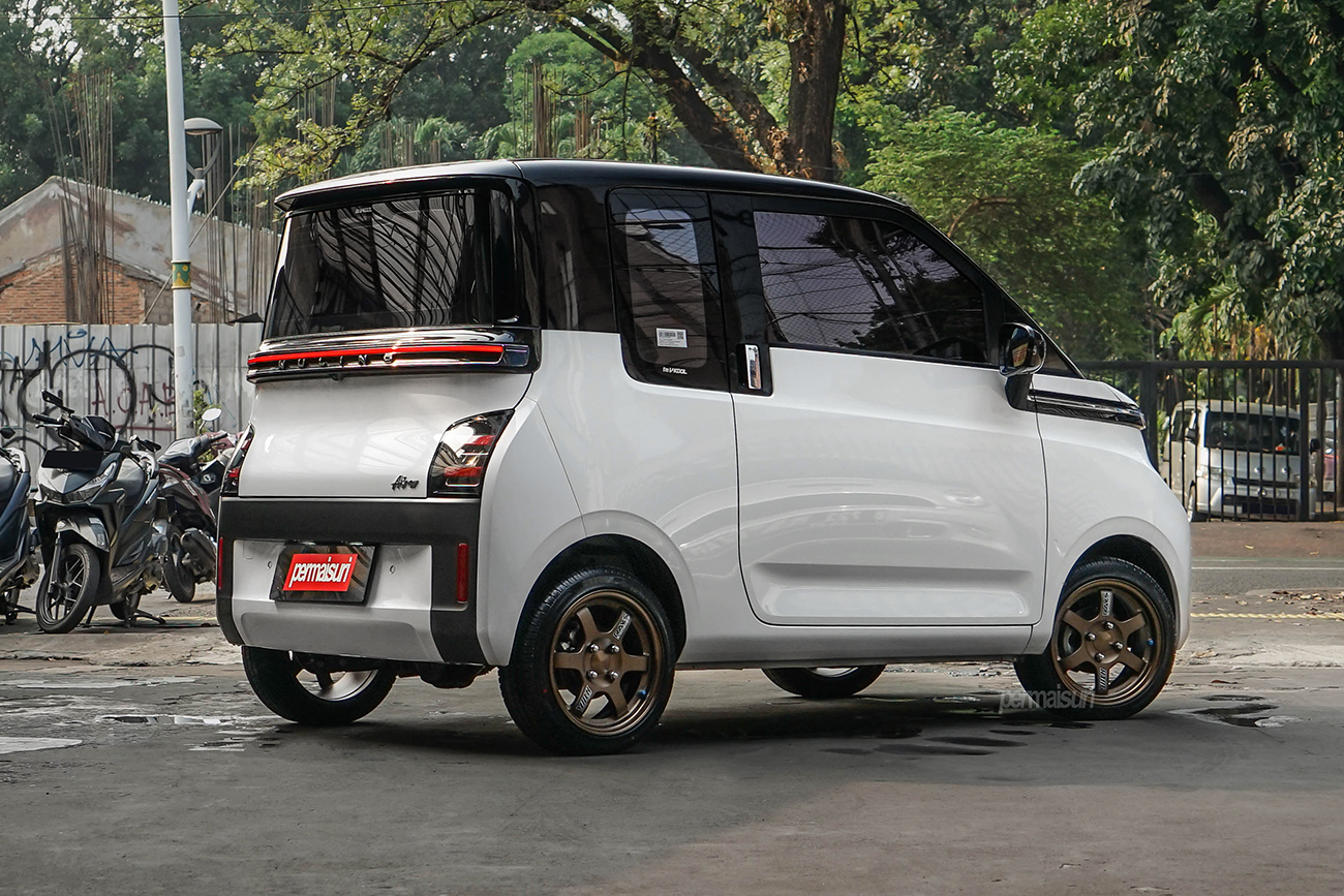 Permaisuri | Rays Volk Racing TE37 with Wuling Air ev