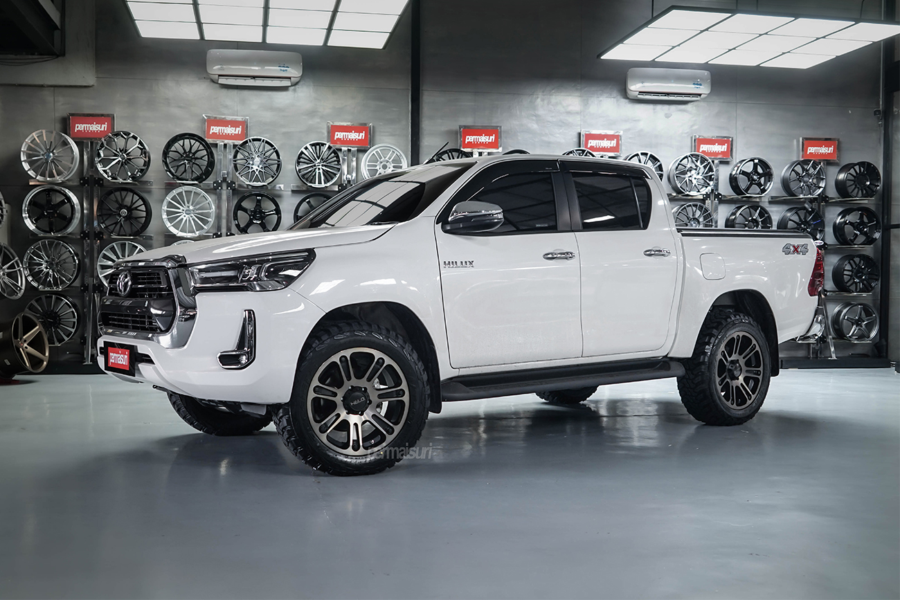 Permaisuri | HELO HE904 with Toyota Hilux