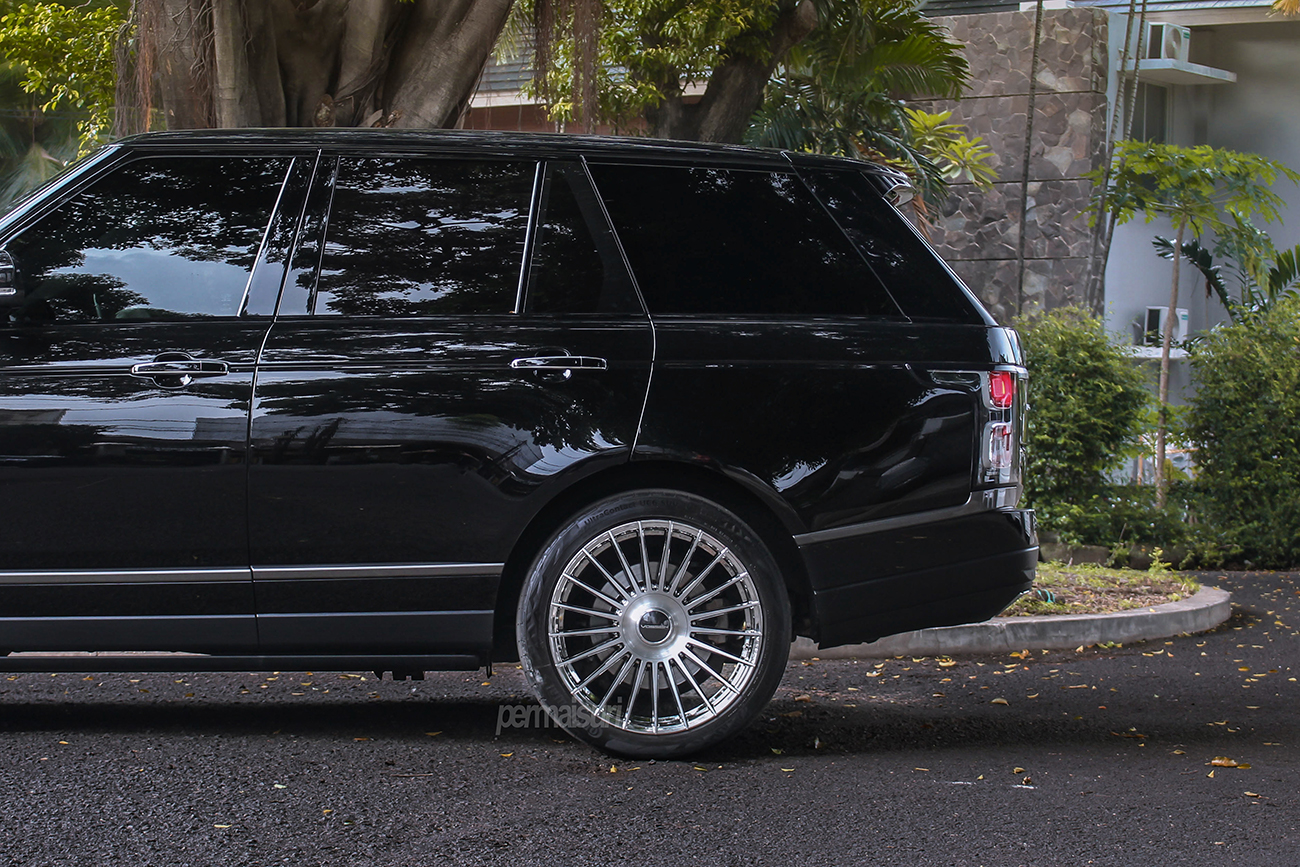 Permaisuri | Vossen HF-8 with Range Rover Vogue