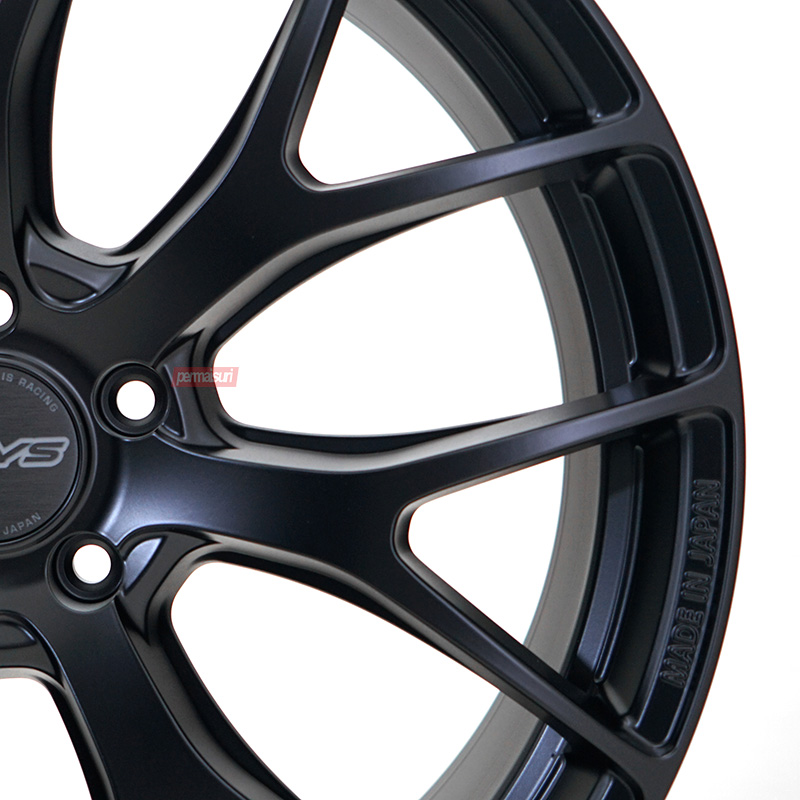 Permaisuri | Rays - 2X7FT | Semi Gloss Black 20