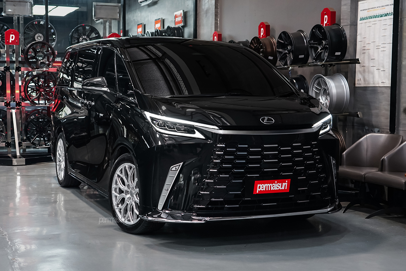 Permaisuri | Vossen HF-2 with Lexus LM350