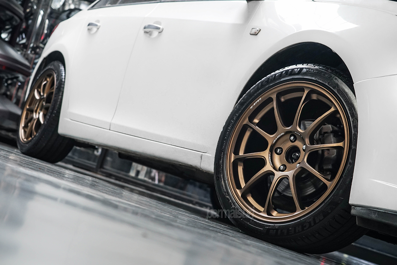 Permaisuri | Rays Volk Racing ZE40 M-Spec with Chevrolet Cruze