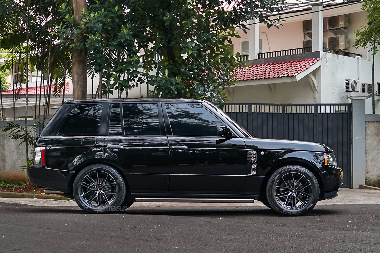 Permaisuri | Enkei Performance Phantom with Range Rover Autobiography