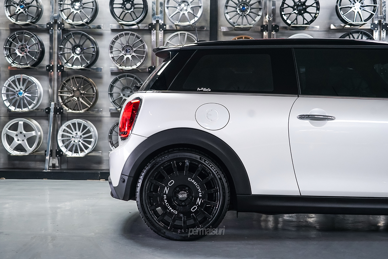 Permaisuri | OZ Racing Rally Racing with Mini Cooper F56
